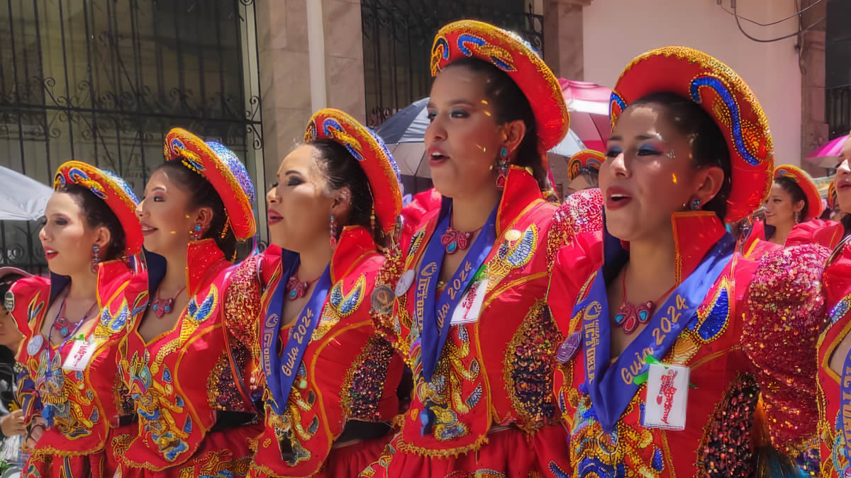 CARNAVALES EN PERÚ – JOEX Travel